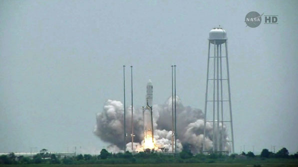 Spaceflight Now | Antares Launch Report | Antares launch snapshots