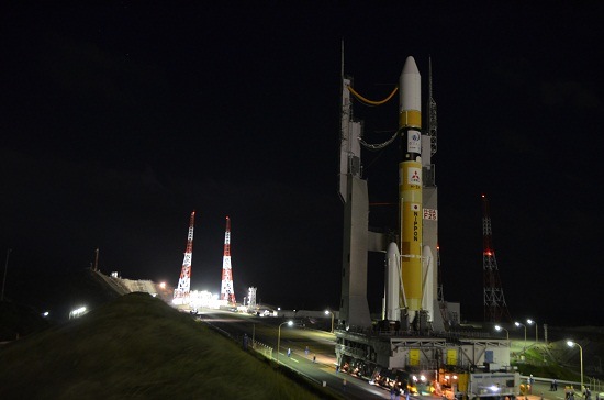 H-2A rolls out to launch pad – Spaceflight Now