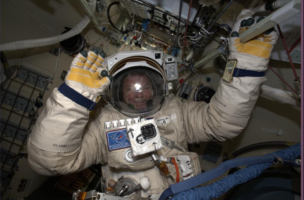 Russian cosmonauts wrap up successful spacewalk – Spaceflight Now