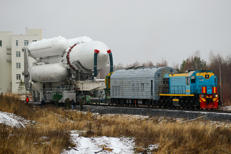 Russia’s new heavy-lifter rolled to launch pad – Spaceflight Now