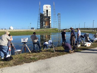 Photos: Delta 4-Heavy with Orion on eve of launch – Spaceflight Now
