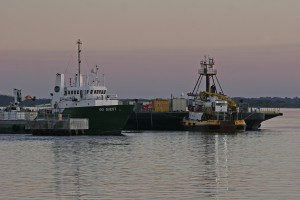 Photos: SpaceX’s autonomous spaceport drone ship – Spaceflight Now