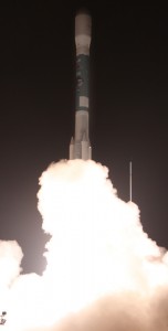 Photos: Delta 2 rocket blasts off with SMAP satellite – Spaceflight Now