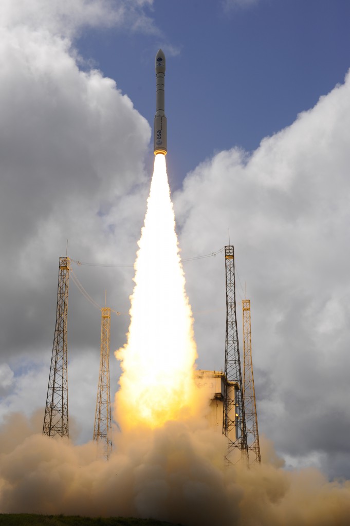 Fire in the hole! Vega fires away from jungle spaceport – Spaceflight Now