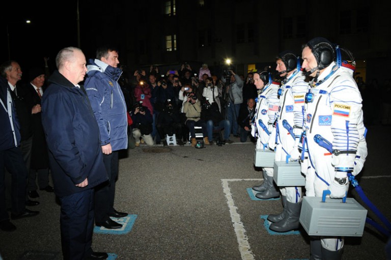 Photos: Fiery start to marathon space mission – Spaceflight Now