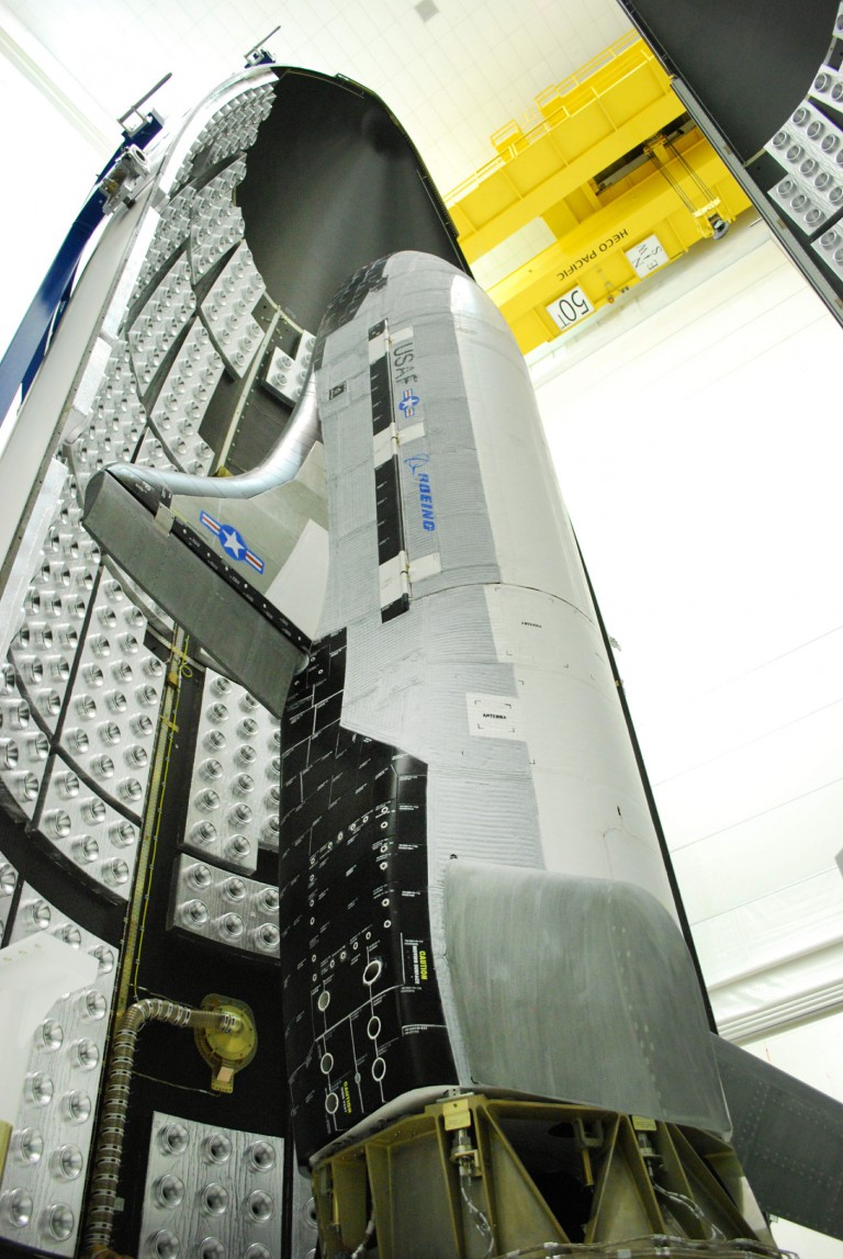 NASA gives more information on its experiment aboard the X-37B ...