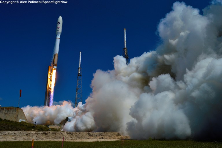Photos: Pad cameras capture Atlas 5 launch – Spaceflight Now