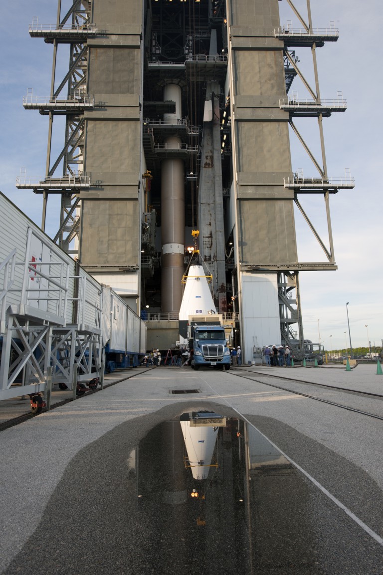 Photos: GPS 2F-10 readied for launch – Spaceflight Now