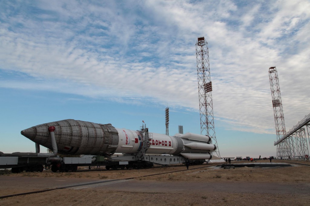 Proton rolled out for launch of Turkish satellite – Spaceflight Now