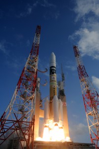 Photos: H-2A rocket launches satellite for Canadian company ...