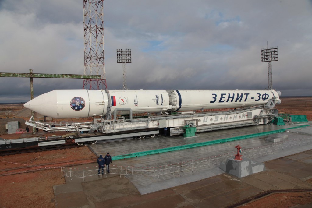 Zenit rocket raised on launch pad for possible final flight ...