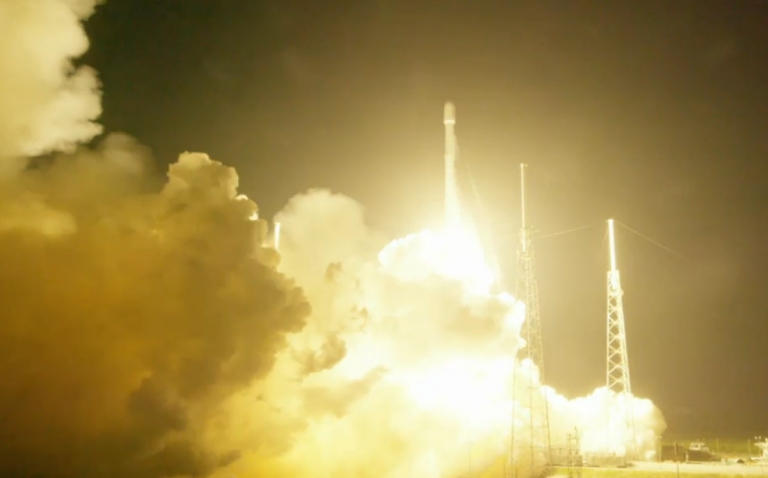 Round-trip rocket flight gives SpaceX a trifecta of successes ...