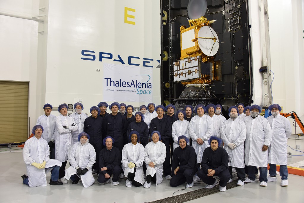 Photos: Jason 3 oceanography satellite encapsulated – Spaceflight Now