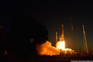 Photos: Sunset sendoff for SpaceX’s Falcon 9 rocket – Spaceflight Now