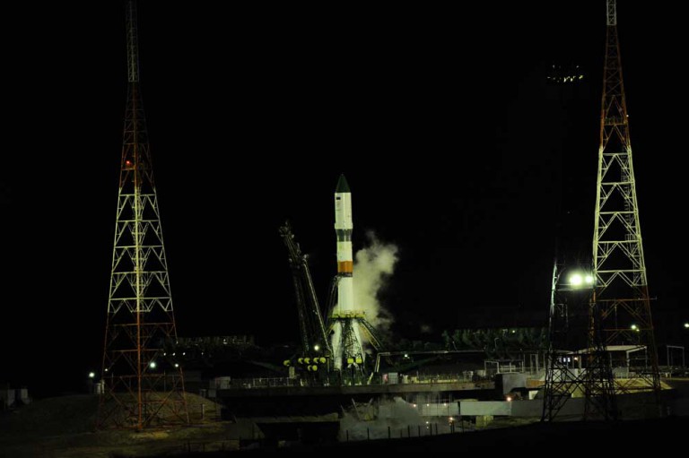 Photos: Progress supply launch viewed from space station – Spaceflight Now