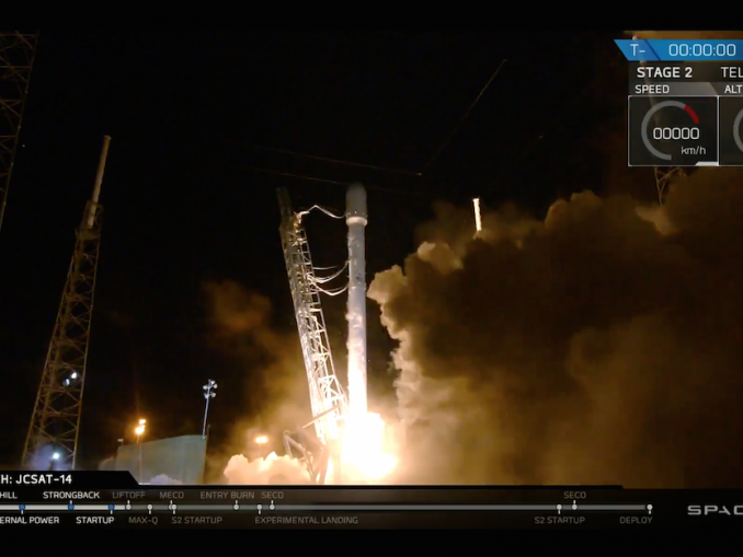 Drone’s view of Sunday’s SpaceX rocket landing – Spaceflight Now