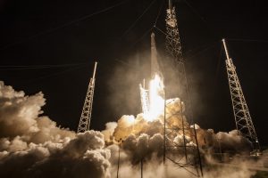Gallery of photos from Monday’s Falcon 9 flight – Spaceflight Now