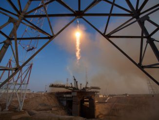 Photos: Crew of three rides Soyuz into orbit – Spaceflight Now