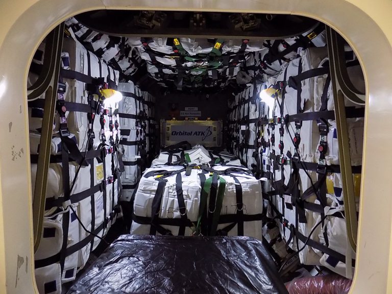 Photos: SpaceX cargo mission prepared for launch – Spaceflight Now