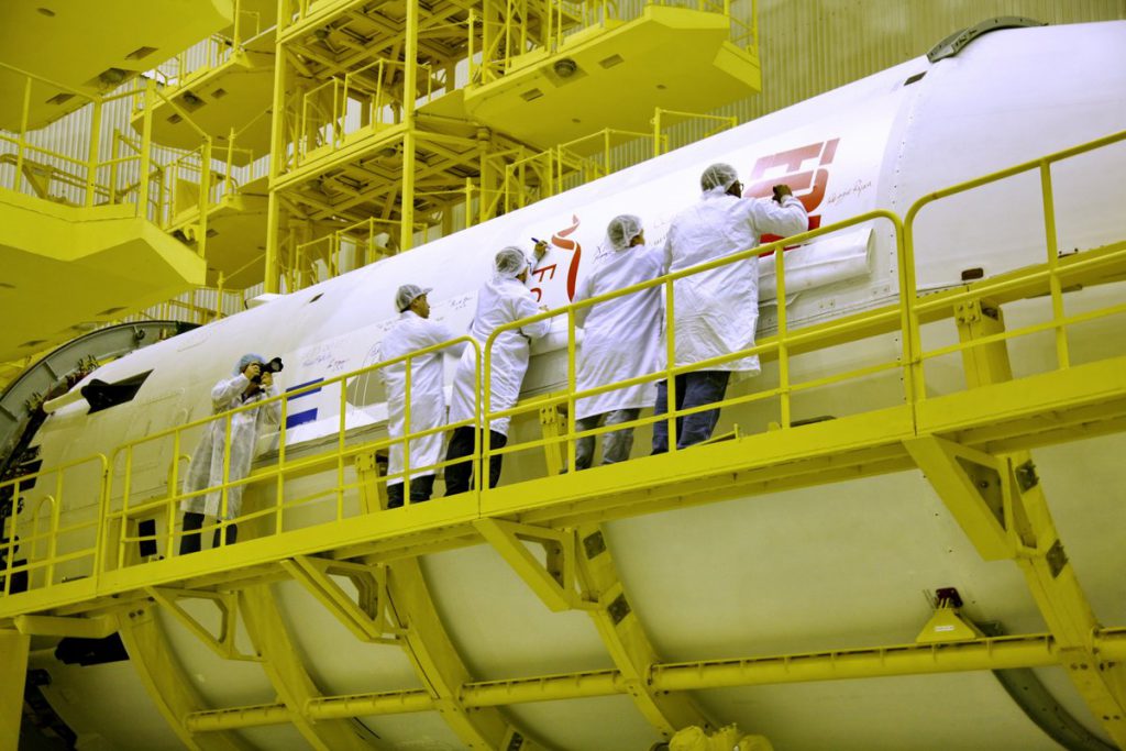 Proton rocket’s next flight moved back to next year – Spaceflight Now