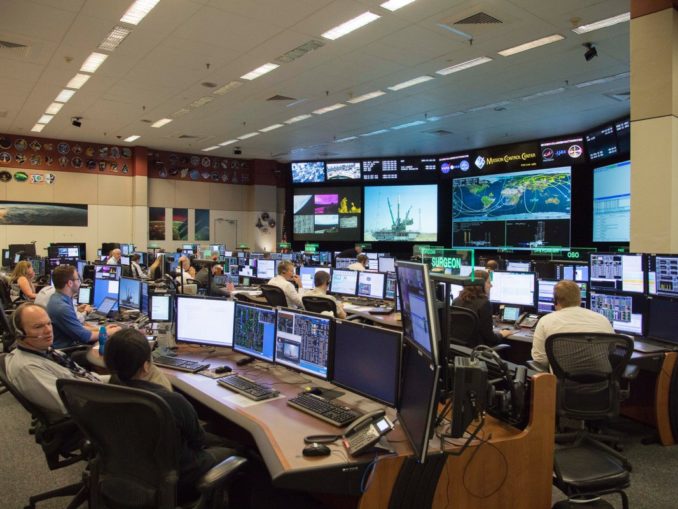 One-year space expedition starts with 18-hour workday – Spaceflight Now