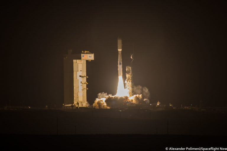 Photos: Atlas 5 powers NRO payload into the night – Spaceflight Now