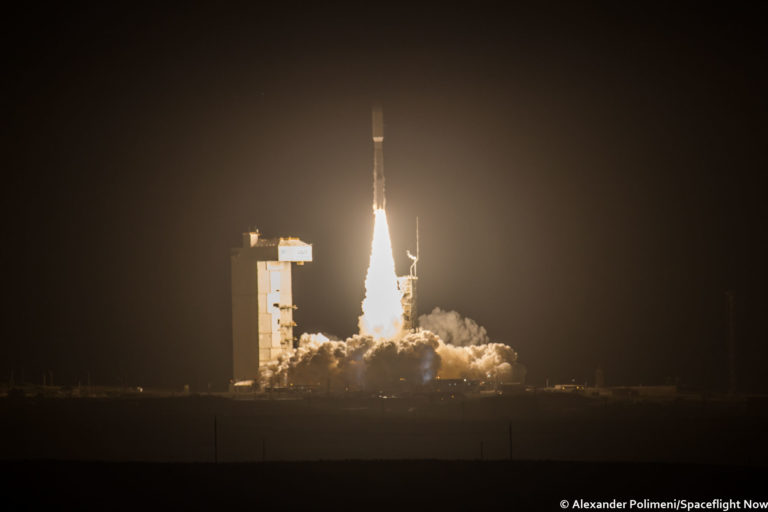 Photos: Atlas 5 powers NRO payload into the night – Spaceflight Now