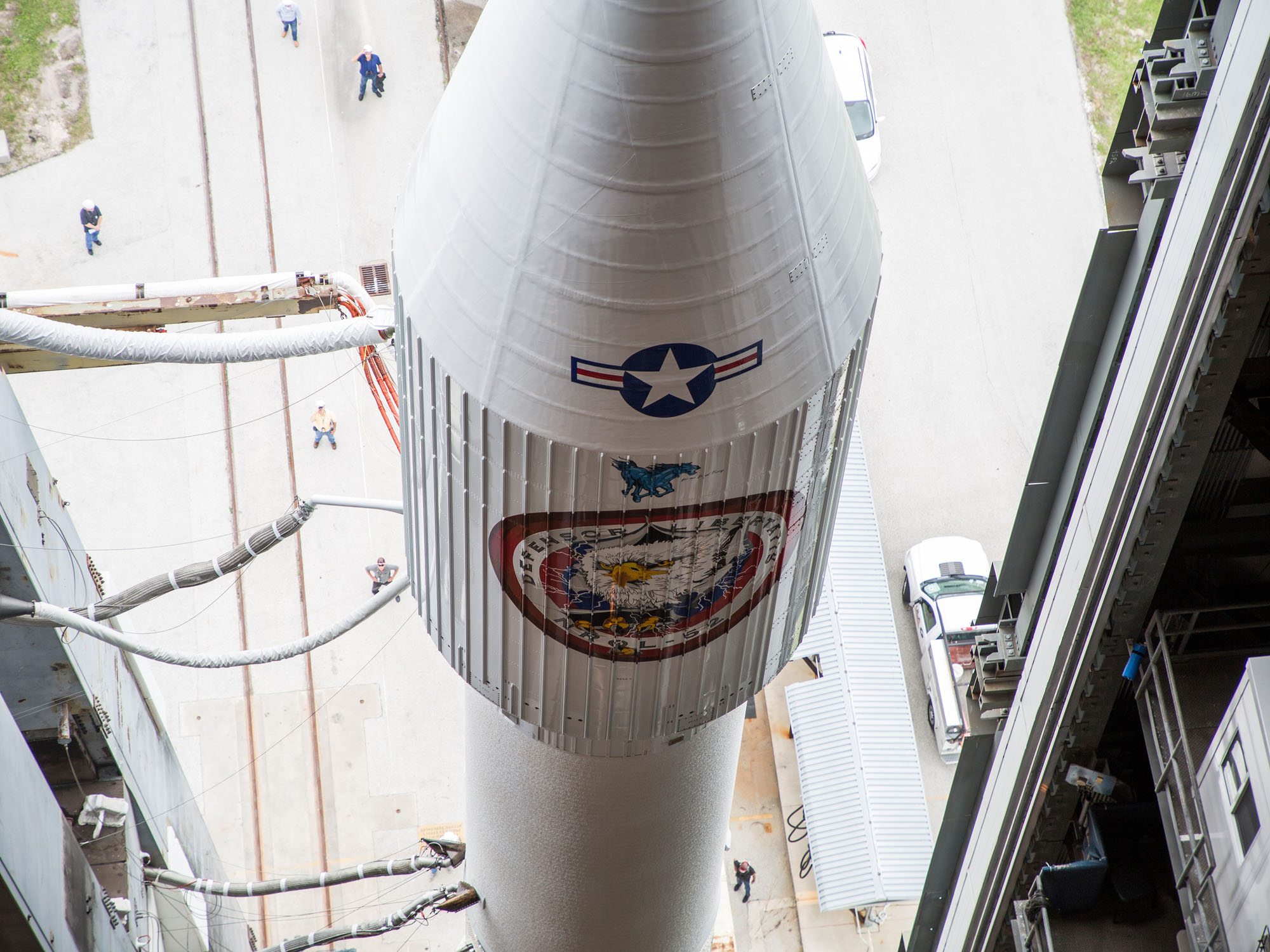 Photos: Atlas 5 rocket rolls out for NROL-52 flight – Spaceflight Now