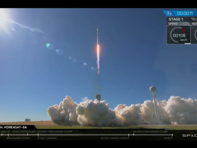 Falcon 9 succeeds in middle-of-the-night launch and landing ...