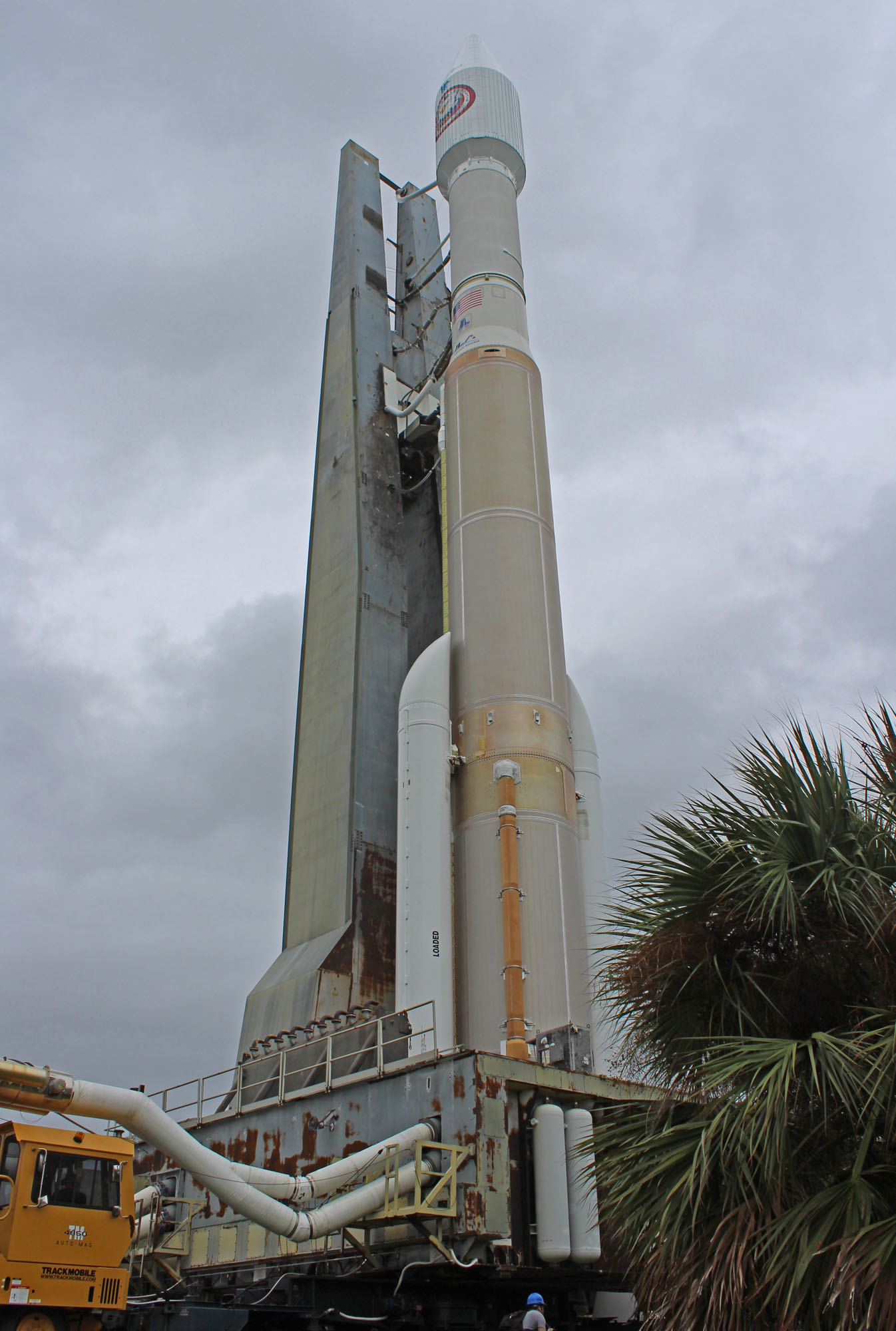 Photos: Atlas 5 rocket rolls out for NROL-52 flight – Spaceflight Now