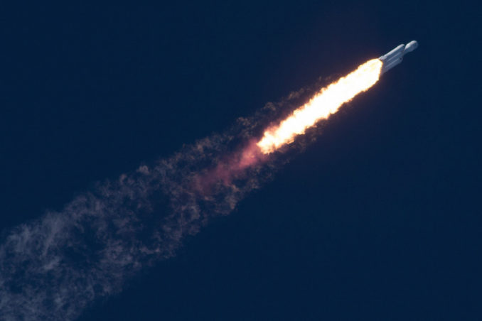 Photos: SpaceX’s imagery of Falcon Heavy test flight – Spaceflight Now