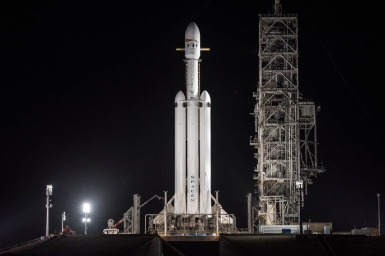 First Falcon Heavy launch blends SpaceX style, raw power and the ...