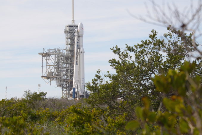 Photos: Falcon Heavy in position for first test launch – Spaceflight Now