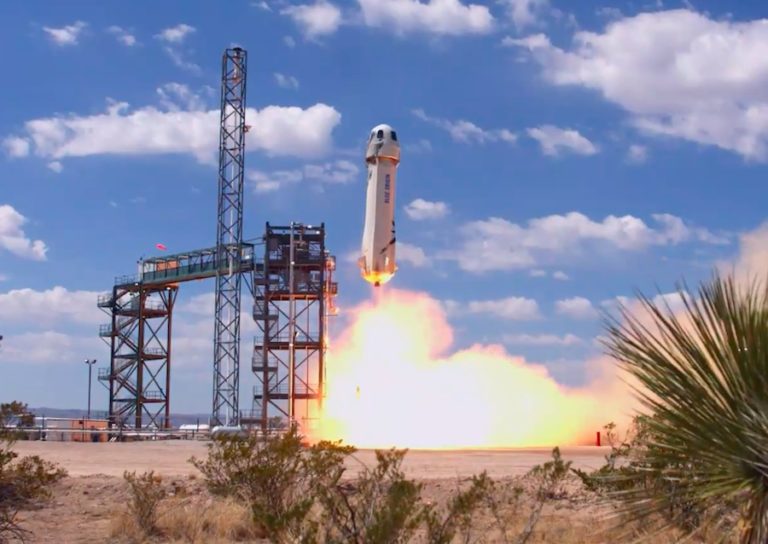 Suborbital test flight moves Blue Origin closer to launching people ...