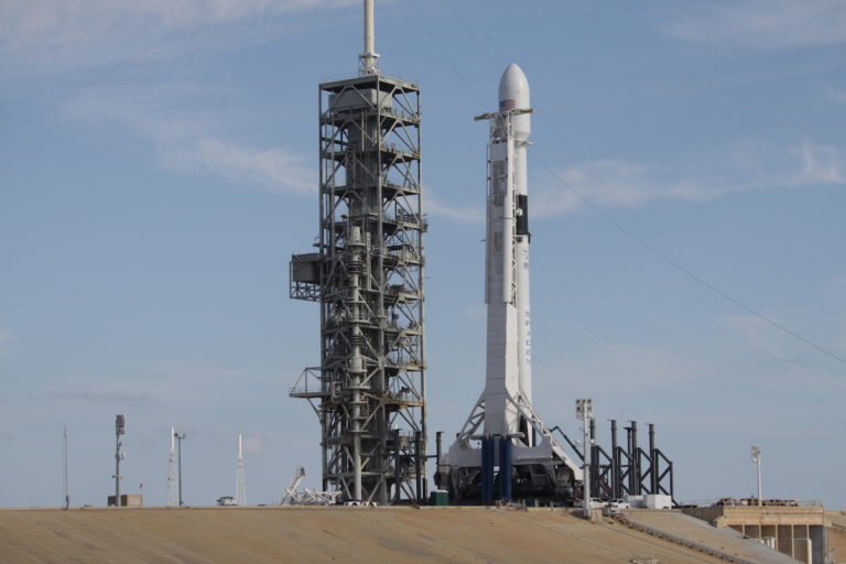 SpaceX’s astronaut walkway installed on Florida launch pad ...