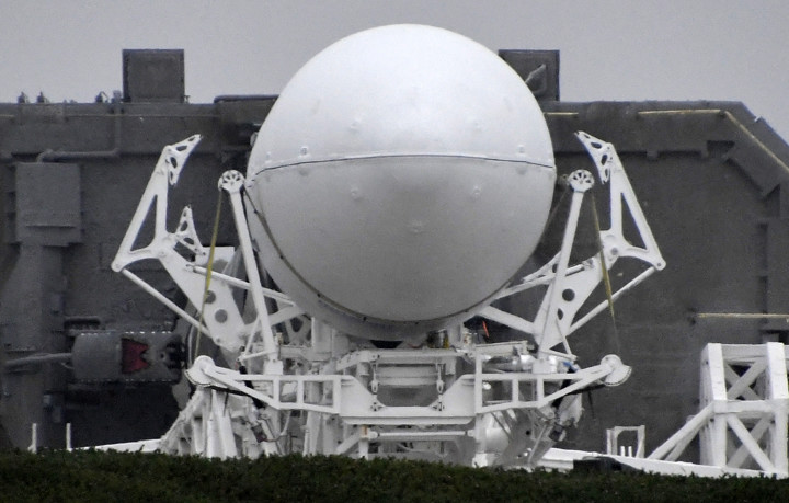 Photos: Falcon 9 rocket on the launch pad at Vandenberg – Spaceflight Now