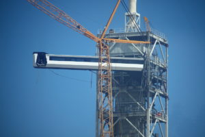 SpaceX’s astronaut walkway installed on Florida launch pad ...