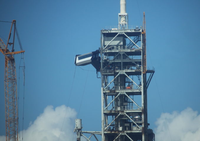 SpaceX’s astronaut walkway installed on Florida launch pad ...