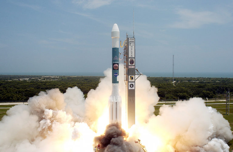 Leftover Delta 2 rocket to go on display at Kennedy Space Center ...