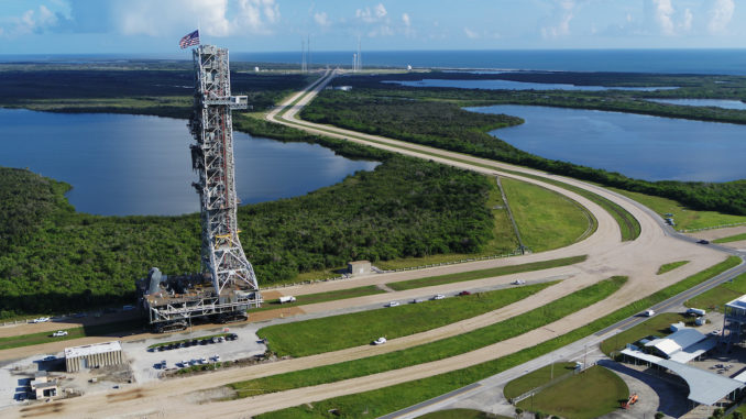 Photos: SLS mobile launch platform rolls to pad 39B – Spaceflight Now
