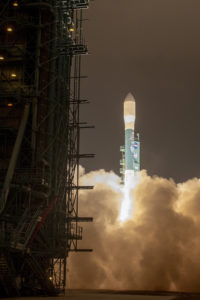 Photos: Final Delta 2 launch shines before dawn in California ...