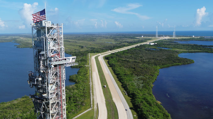 Photos: SLS mobile launch platform rolls to pad 39B – Spaceflight Now