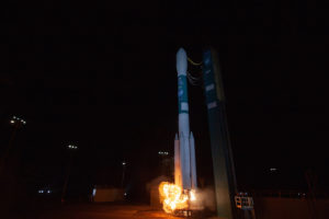 Photos: Final Delta 2 launch shines before dawn in California ...