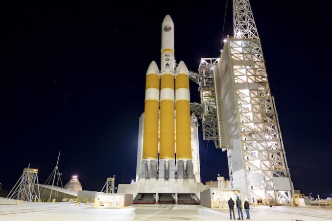 Photos: Delta 4-Heavy blasts off from Vandenberg – Spaceflight Now