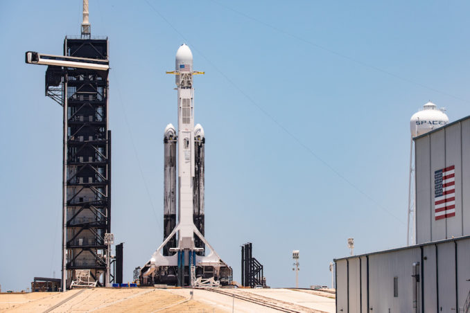 Photos: Falcon Heavy reaches pad 39A for its first night launch ...