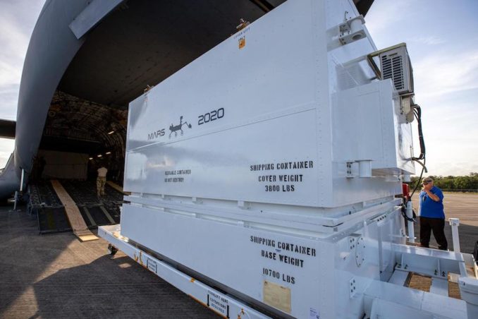Mars 2020 rover arrives at Kennedy Space Center for July launch ...