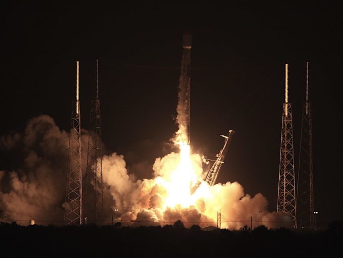 Live coverage: SpaceX launches GPS satellite – Spaceflight Now