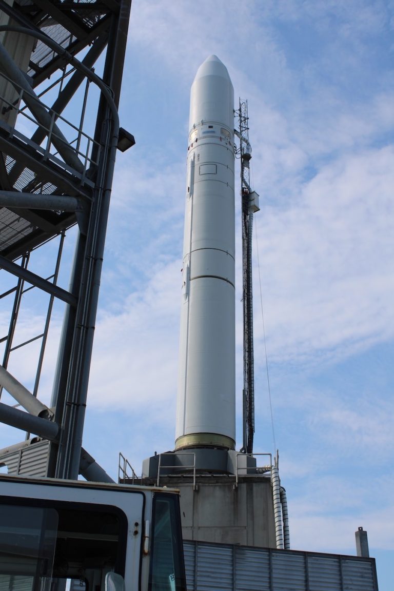 Photos: Minotaur 4 rocket ready for launch from Virginia – Spaceflight Now