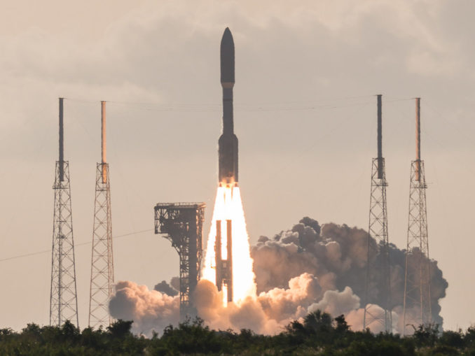 NASA eyes ion engines for Mars orbiter launching in 2022 – Spaceflight Now