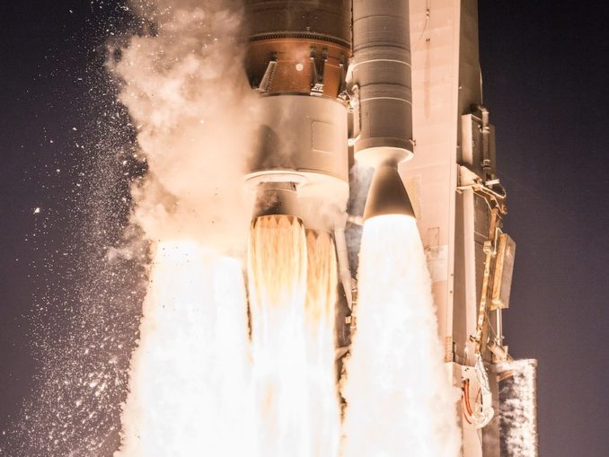 Record-setting Atlas launches with new Centaur engine – Spaceflight Now